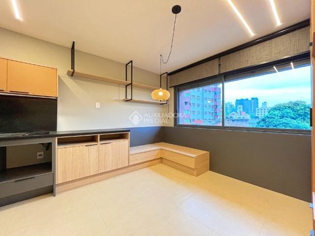 Apartamento com 1 quarto e 27m² para alugar em Boa Vista, Porto Alegre