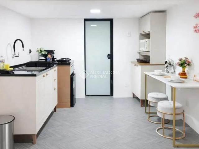 Apartamento com 1 quarto e 25m² para alugar em Ipiranga, São José