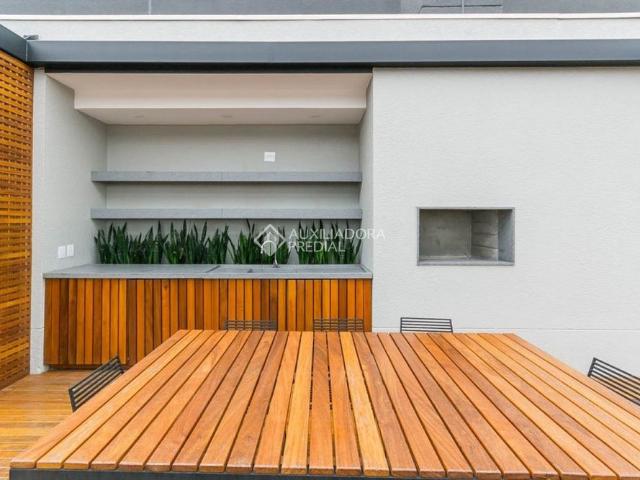 Apartamento com 1 quarto e 25m² para alugar em Rio Branco, Porto Alegre