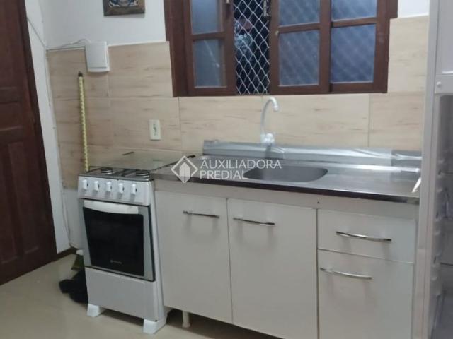 Apartamento com 1 quarto e 29m² para alugar em Estreito, Florianópolis