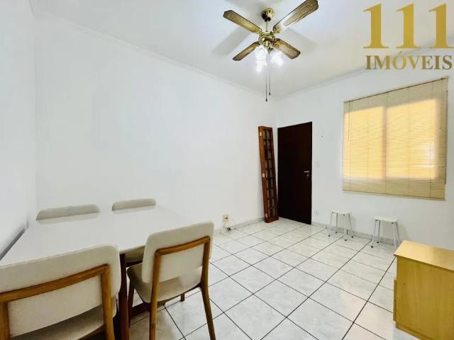 Apartamento com 1 Quarto e 2 banheiros à Venda, 56 m² por R$ 230.000