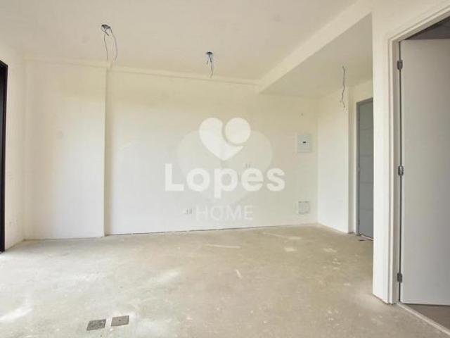 Apartamento com 1 quarto e 33 m² à venda em Cristo Rei, Curitiba