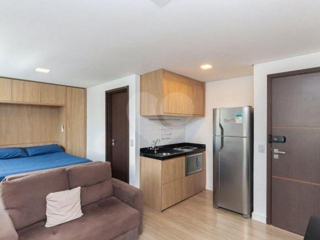 Apartamento com 1 quarto e 30 m² à venda em Pinheiros