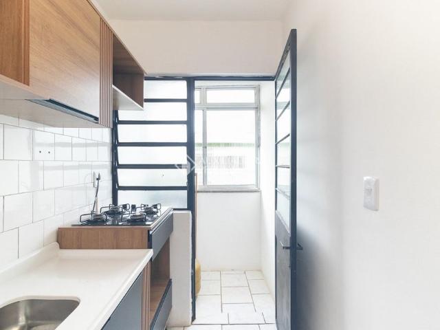 Apartamento com 1 quarto e 31m² para alugar em Vila Nova, Porto Alegre