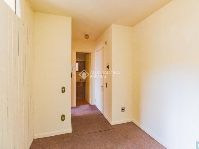 Apartamento com 1 quarto e 35m² para alugar em Costa e Silva, Porto Alegre