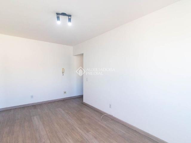 Apartamento com 1 quarto e 38m² para alugar em Farroupilha, Porto Alegre