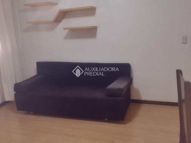 Apartamento com 1 quarto e 38m² para alugar em Santana, Porto Alegre