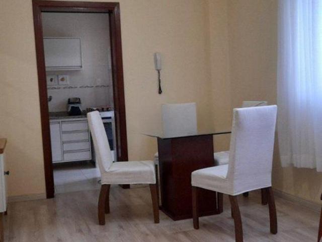 Apartamento com 1 quarto e elevador no Bairro Menino Deus