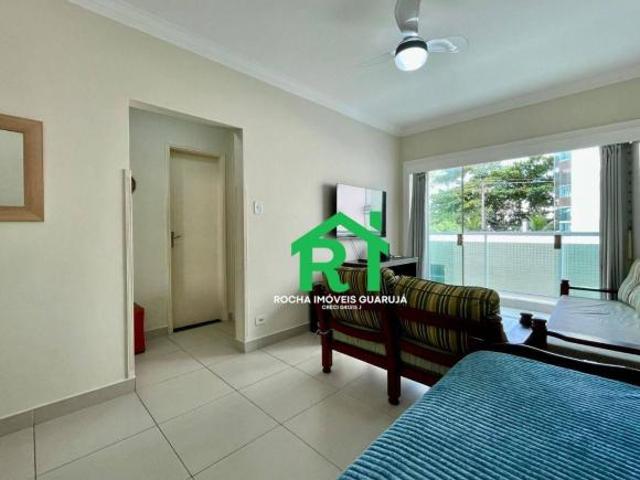 Apartamento com 1 quarto, sacada e 1 vaga à venda em Enseada, Guarujá