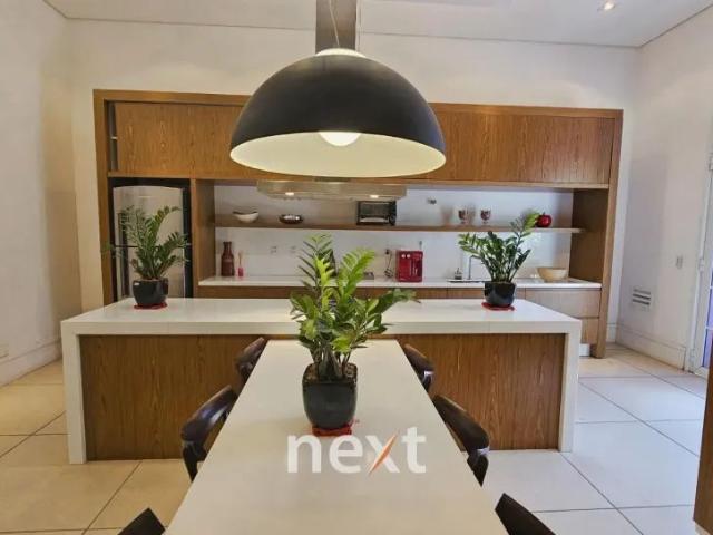 Apartamento com 1 Quarto para alugar, 104m² Cambuí