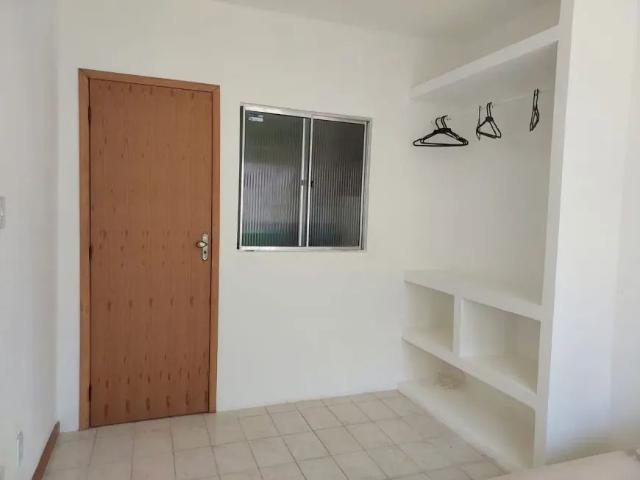Apartamento com 1 Quarto para alugar, 27m² Amaralina