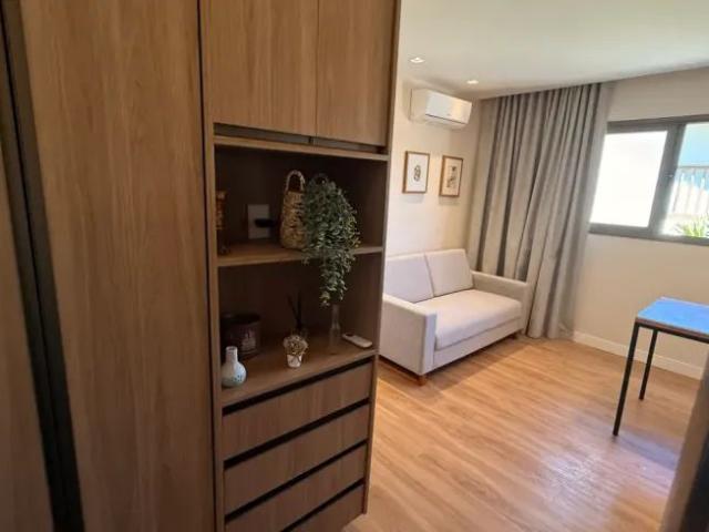 Apartamento com 1 Quarto para alugar, 27m² Vilas do Atlantico