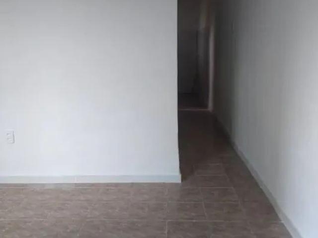 Apartamento com 1 Quarto para alugar, 30m² Irajá