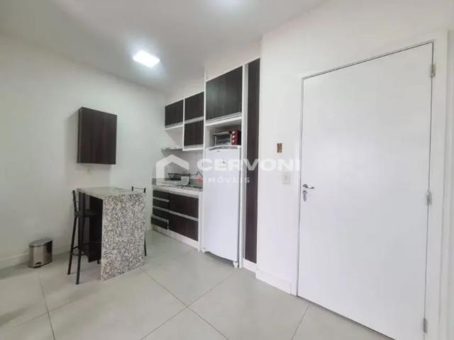 Apartamento com 1 Quarto para alugar, 33m² Centro