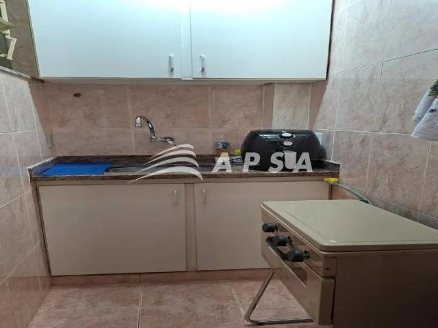 Apartamento com 1 Quarto para alugar, 34m² Centro