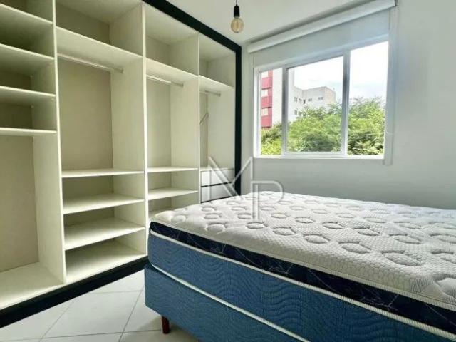 Apartamento com 1 Quarto para alugar, 35m² Portão