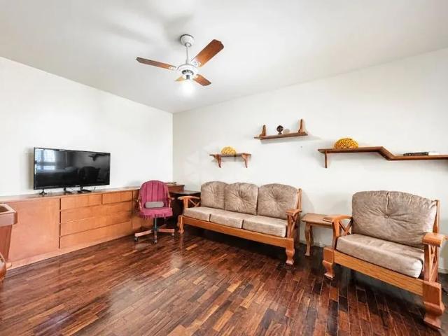 Apartamento com 1 Quarto para alugar, 42m² Petrópolis