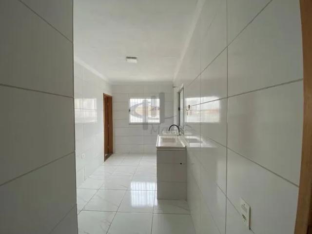 Apartamento tipo Kitnet com 1 dormitório localizado no bairro Cerâmica, em São Caetano do Sul