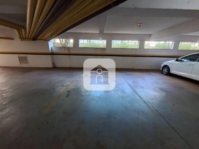 Apartamento com 1 Quarto para alugar, 84m² Centro