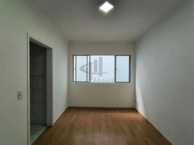 Apartamento com 1 quarto para alugar