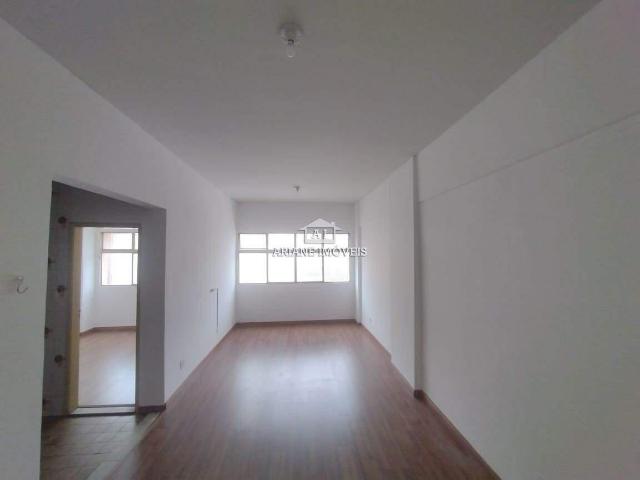Apartamento com 1 quarto para alugar no bairro Centro, 59m²