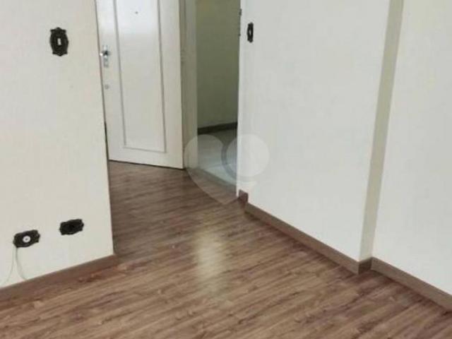 Apartamento com 1 quartos à venda em Cambuci SP