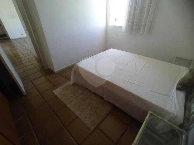 Apartamento com 1 quartos à venda em Enseada SP