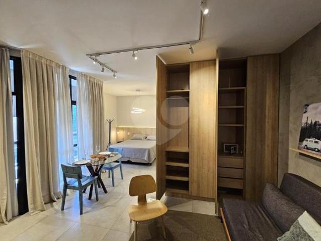 Apartamento com 1 quartos à venda em Jardim europa SP