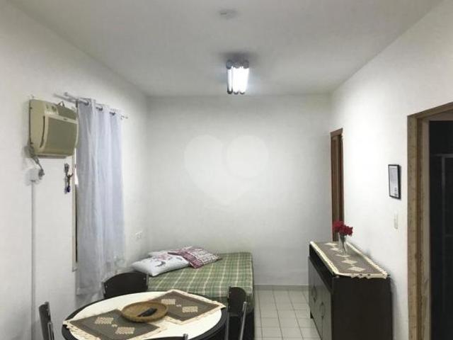Apartamento com 1 quartos à venda em Real SP