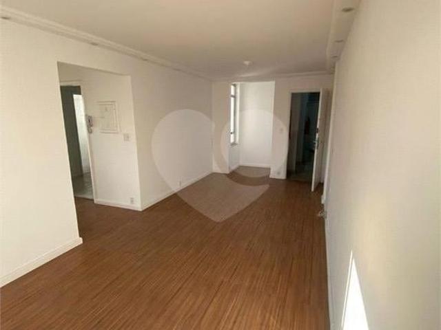 Apartamento com 1 quartos à venda em Tatuapé SP