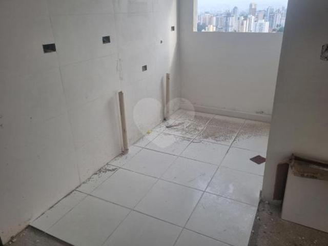 Apartamento com 1 quartos à venda em Vila mazzei SP