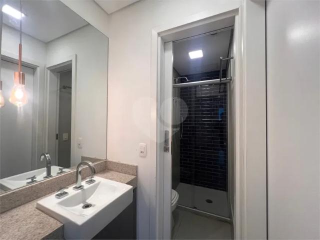 Apartamento com 1 quartos para locação em Gonzaga SP
