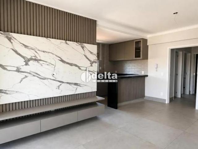 Apartamento com 1 quartos sendo 1 suíte disponível para venda no bairro Osvaldo Rezende em Uberlândi