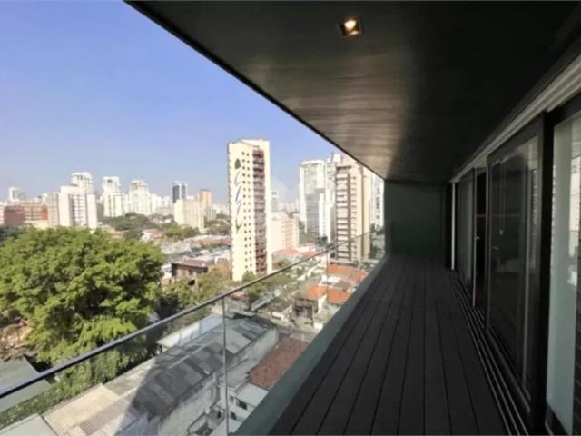 Apartamento com 1 quartos à venda ou para locação em Vila Olímpia SP