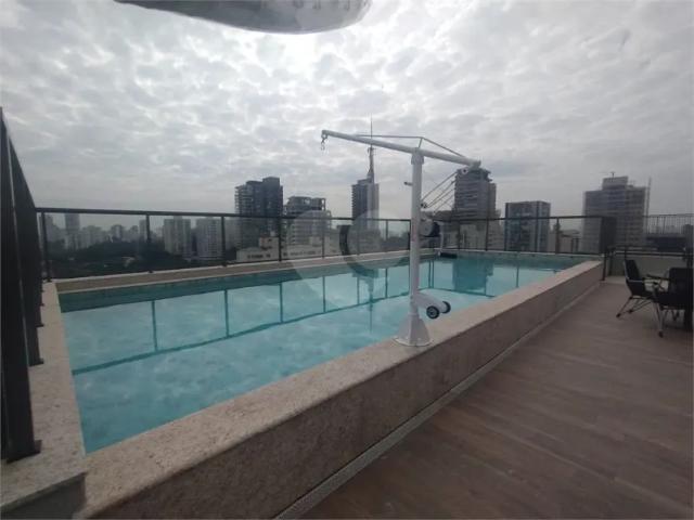 Apartamento com 1 quartos à venda ou para locação em Cerqueira César SP