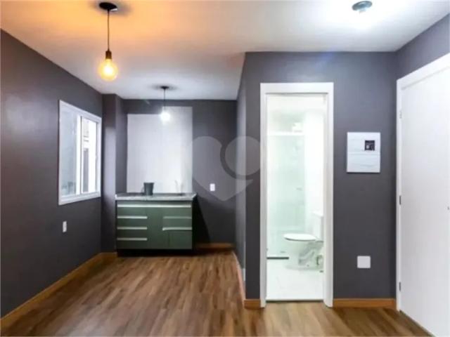 Apartamento com 1 quartos à venda em Sé SP