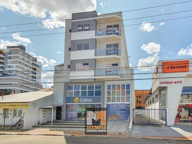 Apartamento com 1 suíte+2 quartos no Frei Rogério