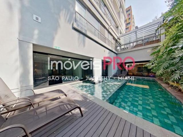 Apartamento com 1 suíte à venda em Moema com alto padrão de acabamento e automação completa