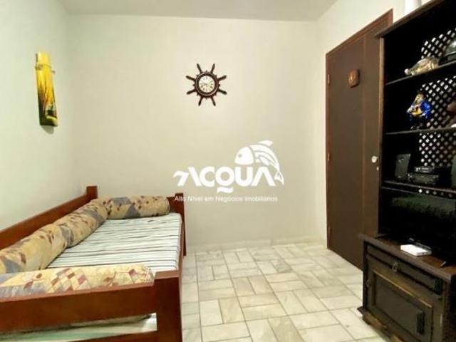Apartamento com 1 suíte Praia da Enseada