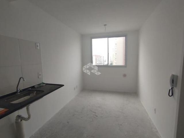 Apartamento com 1 suite, sala cozinha na Vila Romana, lazer completo, sem vaga