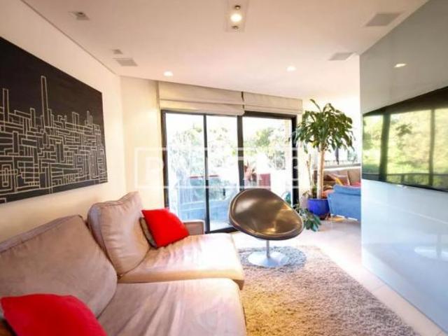 Apartamento com 204 m², 3 quartos sendo 3 suítes à venda no bairro Vila Madalena