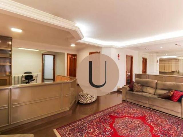 Apartamento com 206m² no Tatuapé