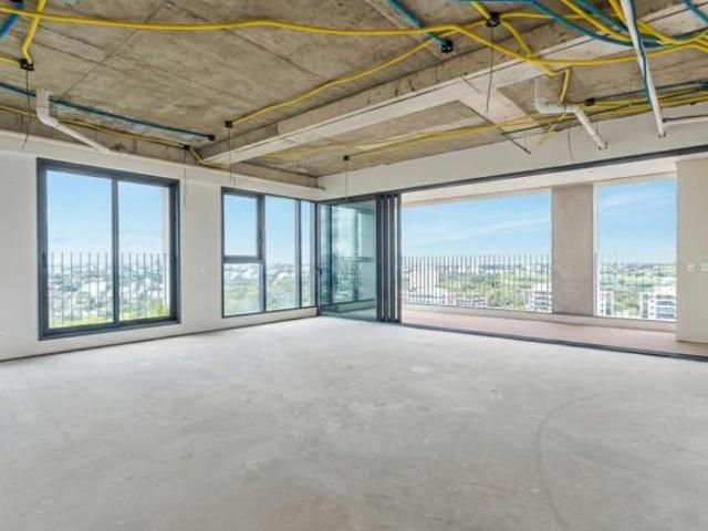 Apartamento com 208 m², 3 quartos sendo 3 suítes à