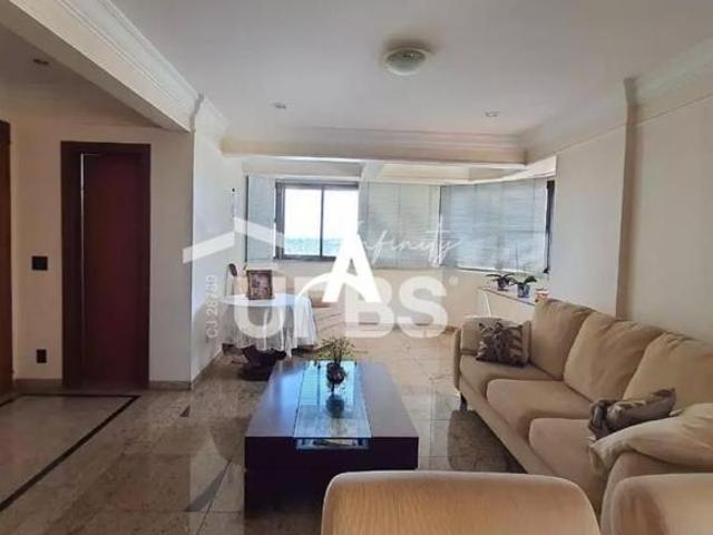 Apartamento com 208m² 4 quartos à venda no Fundinho