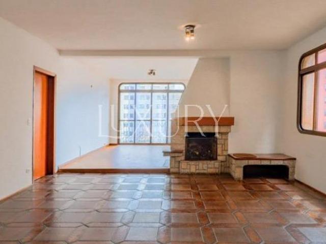Apartamento com 200 m², 4 quartos sendo 2 suítes à venda no bairro Pinheiros