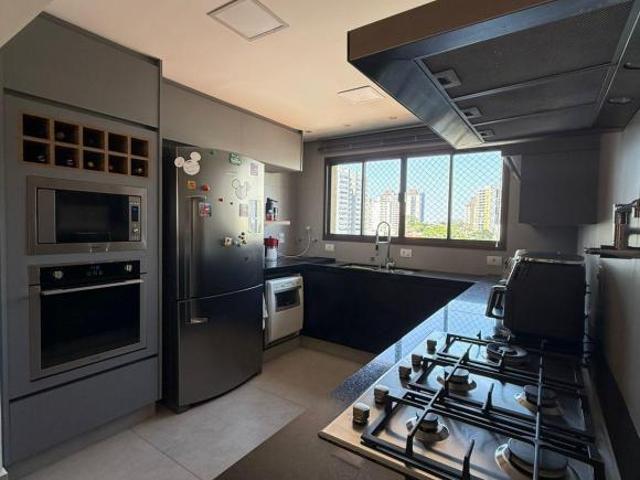 Apartamento com 200m², 5 dormitórios 2 suítes e 4 vagas Santo André/SP