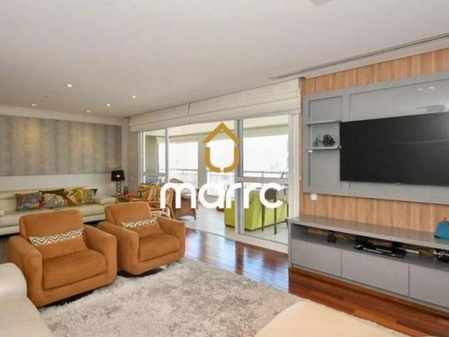 APARTAMENTO COM 200M² À VENDA NO PANAMBY