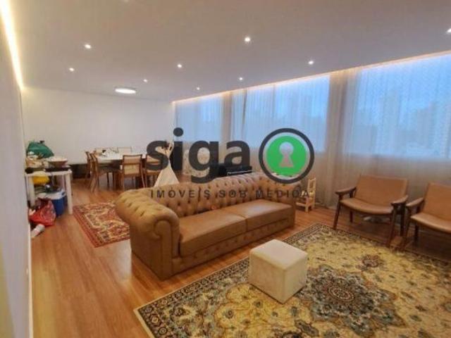 APARTAMENTO COM 202M² 4 QUATOS A VENDA NO CONDOMÍNIO PORTAL DO MORUMBI