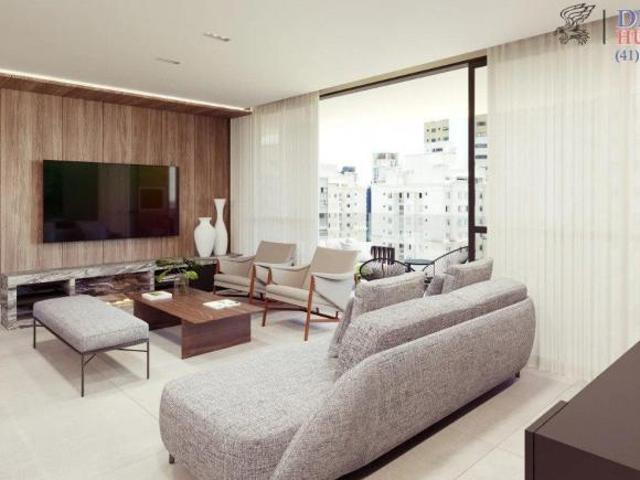 Apartamento com 202m², com 4 Suítes, 3 Vagas, no Bairro água Verde