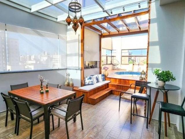 Apartamento com 216 m² e 4 quartos à venda em Vila Pompéia